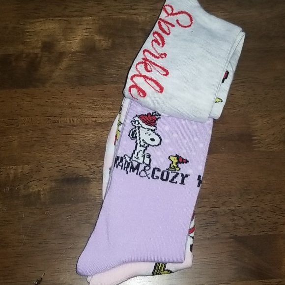 Peanuts | Accessories | Snoopy Crew Holiday Socks | Poshmark